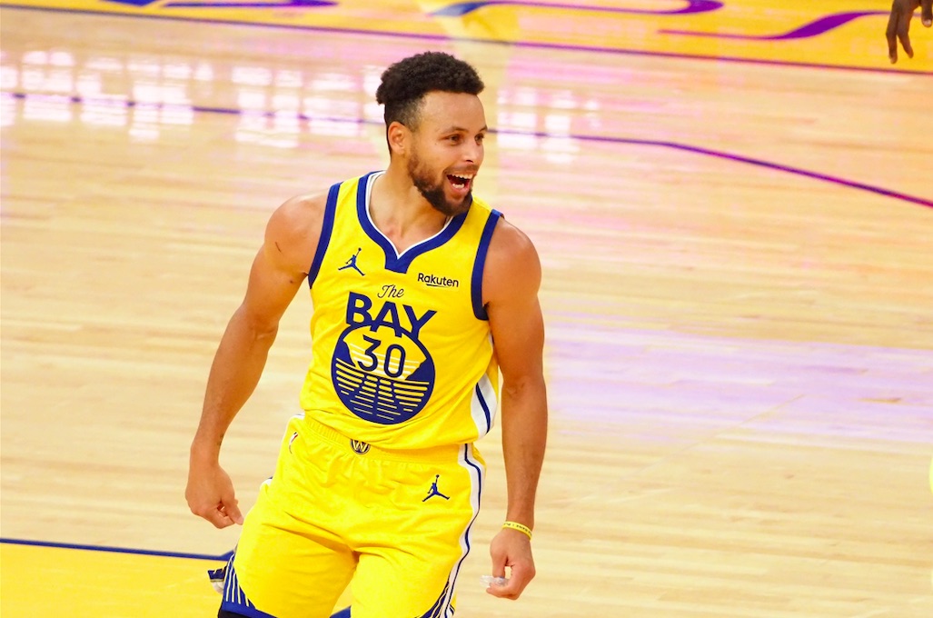 NBA, career-high per Curry che abbatte Portland - WH News