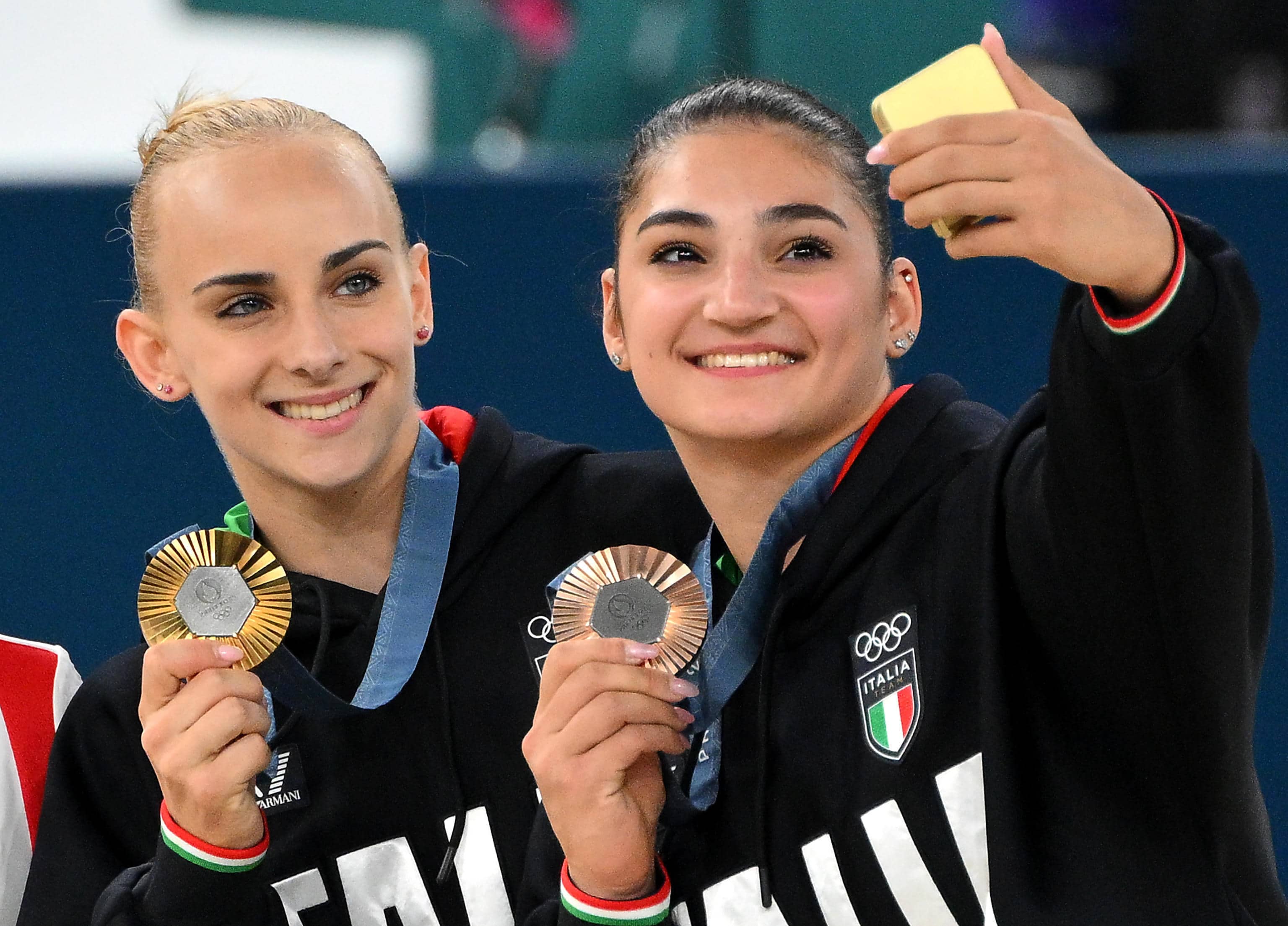 Olimpiadi Parigi 2024, le medaglie del 5 agosto: l'Italia raggiunge ...